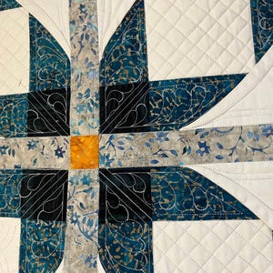 Cathedral Star Quilt - Etsy