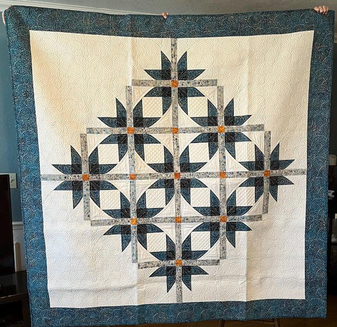 Cathedral Star Quilt - Etsy