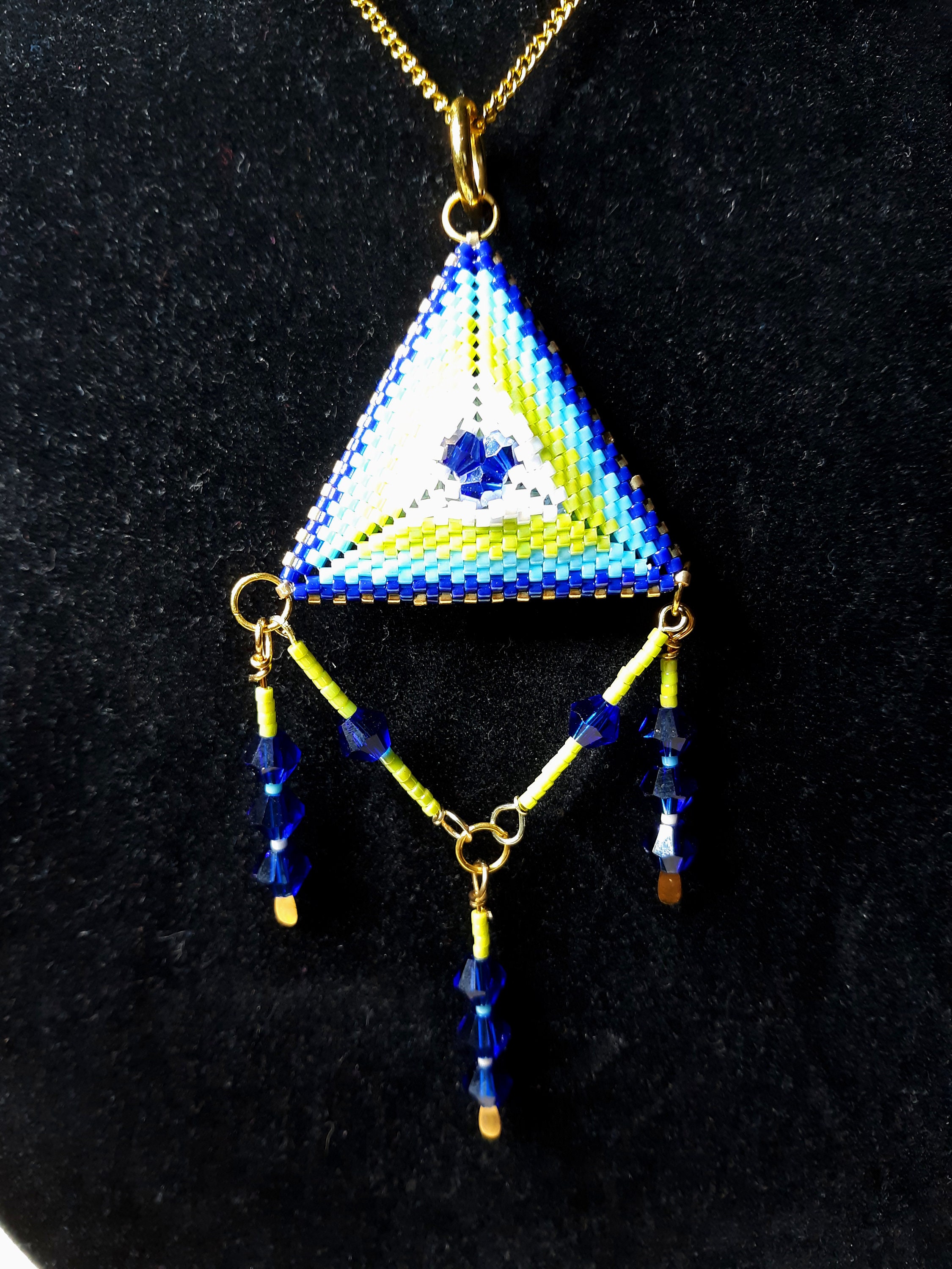 PATTERN Triangle Pendant | Etsy