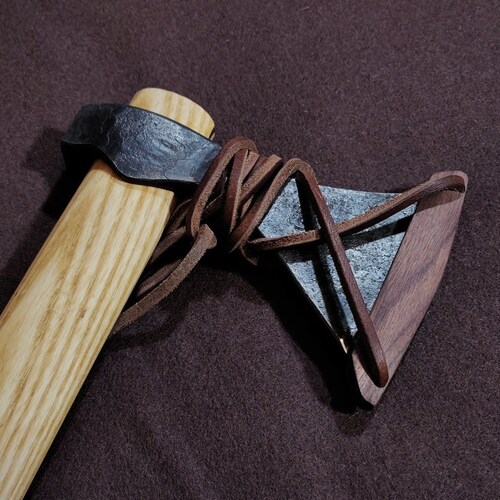 Simple Leather Axe Frog Axe Holder Belt Accessory | Etsy