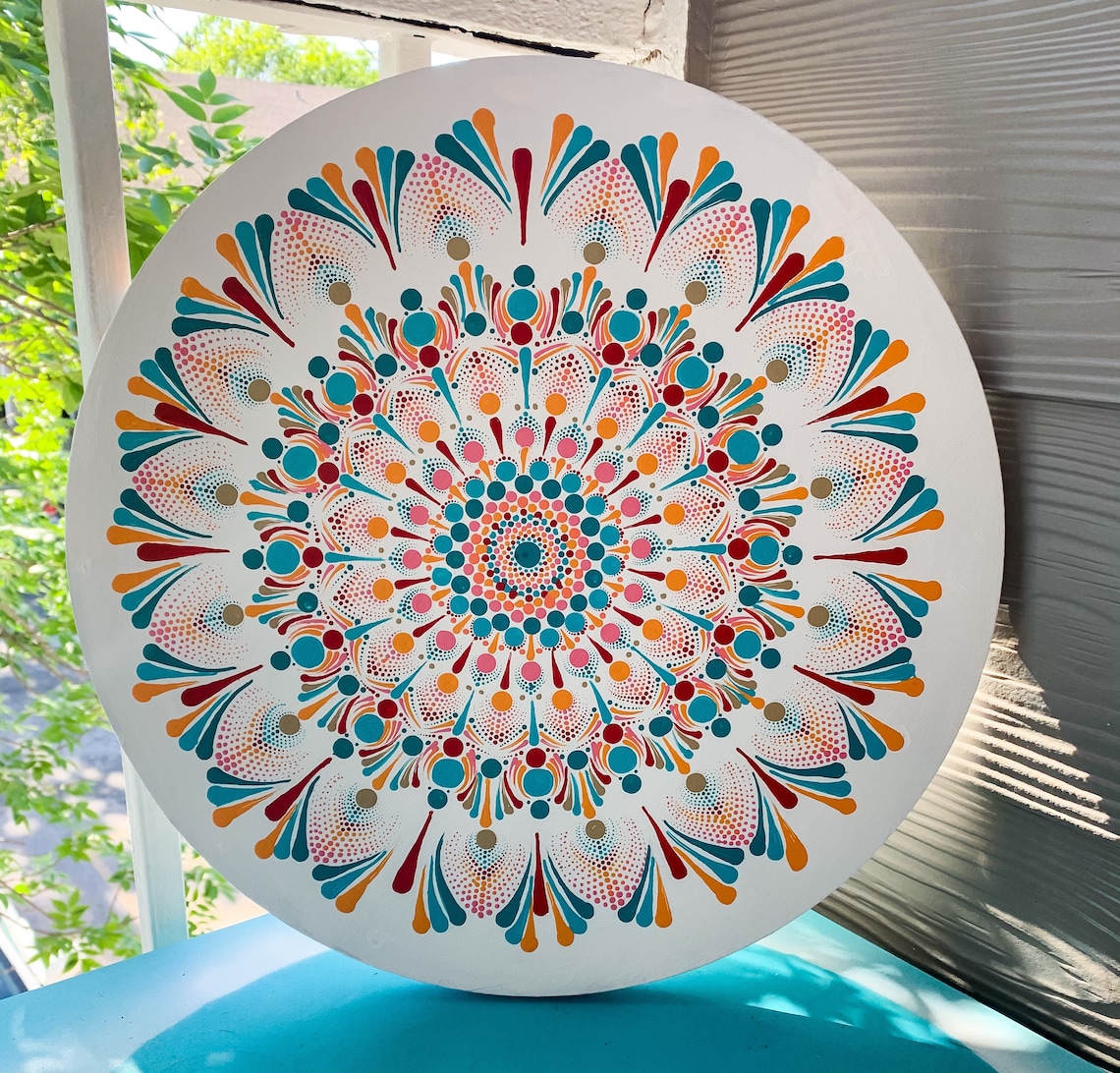 Hand Painted Round Canvas - Etsy