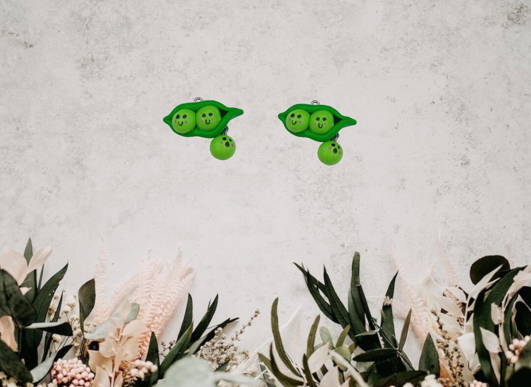 Kawaii Clay Dangle Peapod Charms / Polymer Clay Peas in a Pod Charms ...