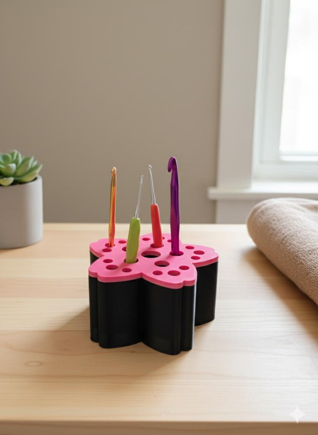 Pink Black Sakura Crochet Hook Organizer Flower / Cherry Blossom Floral ...