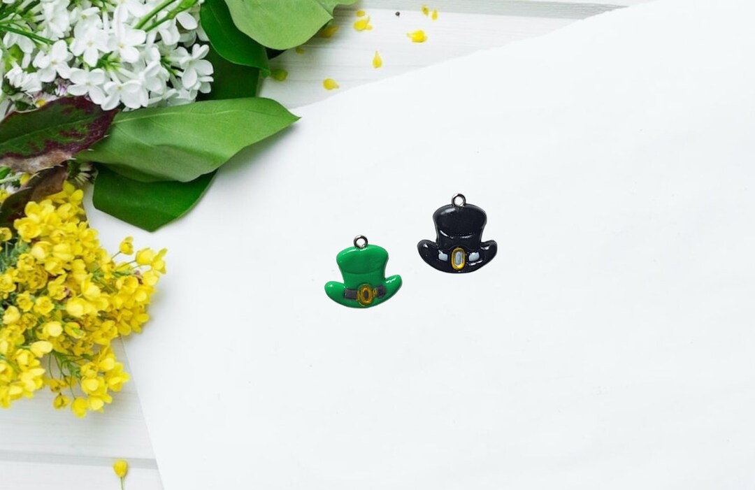 Kawaii Leprechaun Hat Top Hat Charms / Polymer Clay St. Patrick's Day ...