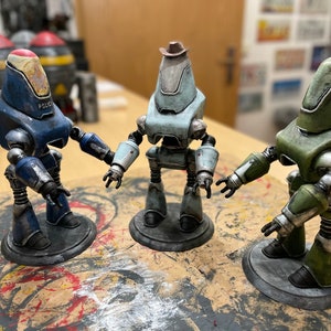 Protectron Still Figurine Fallout Inspired - Etsy