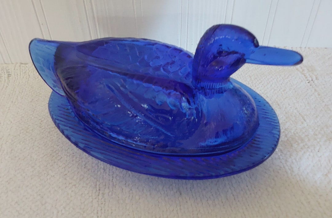 Vintage, Cobalt Blue Glass Nesting Duck - Etsy