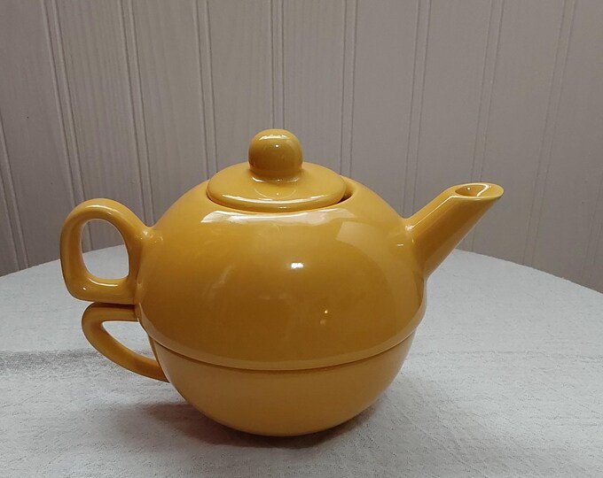 Art Deco Style Stackable Teapot With Cup, GB Taiwan - Etsy