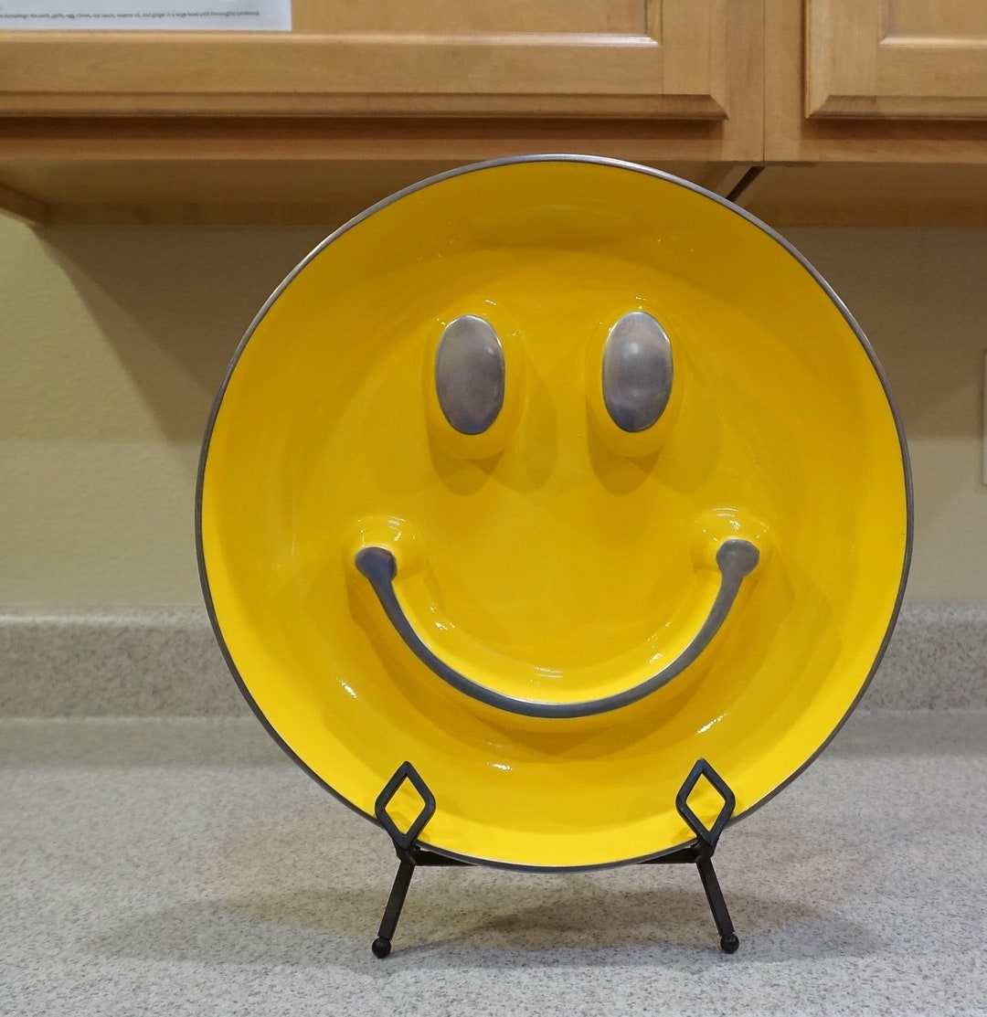 Vtg 3D Smiley Face / Happy Face / Have a Nice Day Snack Tray, Cast ...