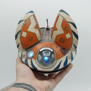 LOLA Kenobi Bug Droid Animatronic Star Wars Custom Weathered or Painted ...