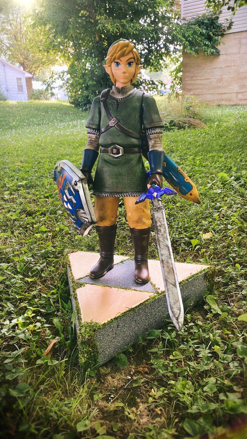 Link MASSIVE Replica Figure Statue From Zelda - Etsy