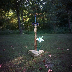 Legend of Zelda Master Sword Display Pedestal, Breath of the Wild Trial ...