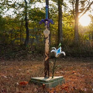 Legend of Zelda Master Sword Display Pedestal, Breath of the Wild Trial ...