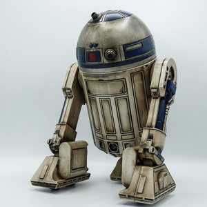 R2-D2 Mubo’s Droid Builders Galaxy’s Edge Droid Customization, Paint ...