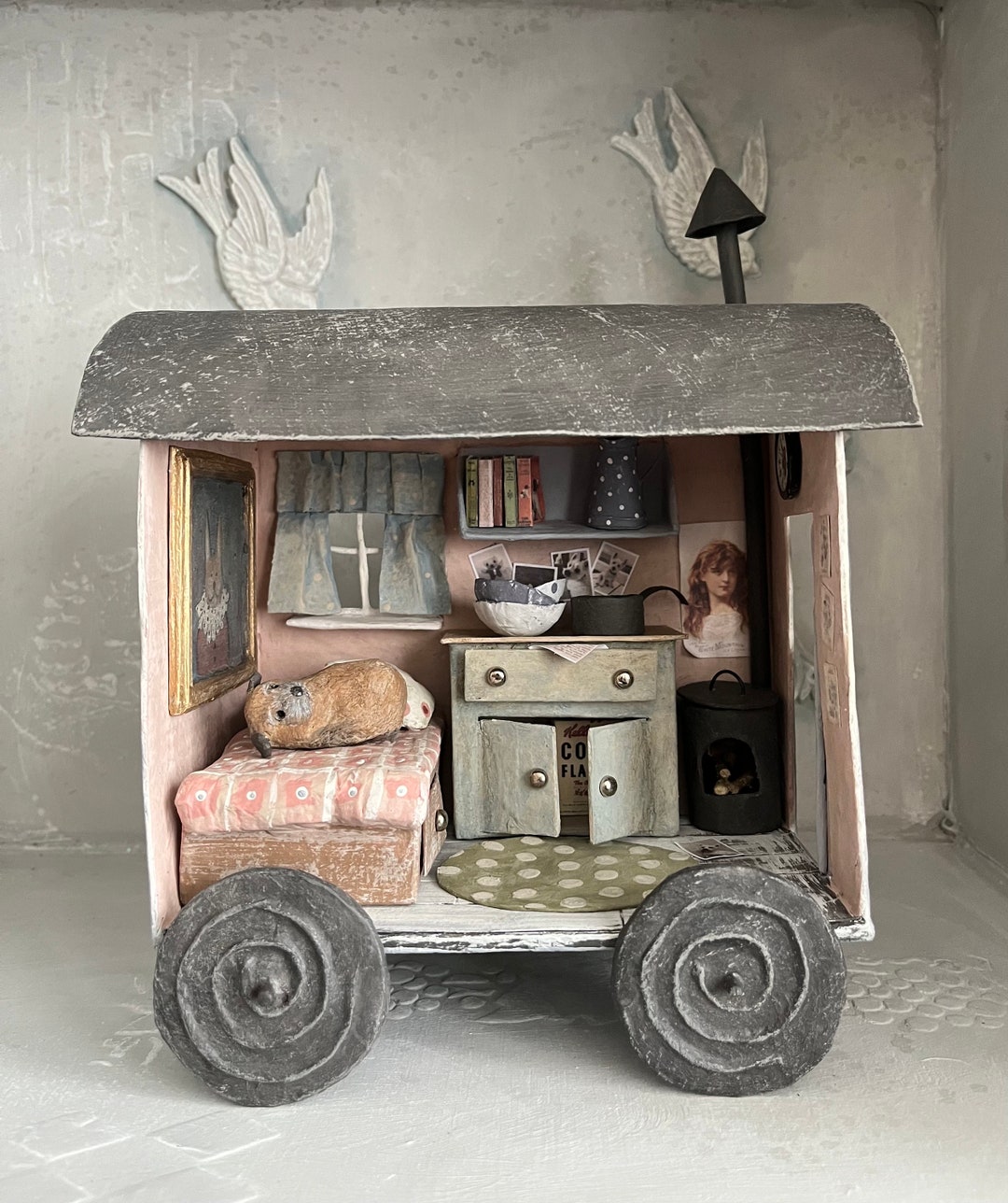 Shepherds Hut Paper Mache Model, Caravan of Love - Etsy UK