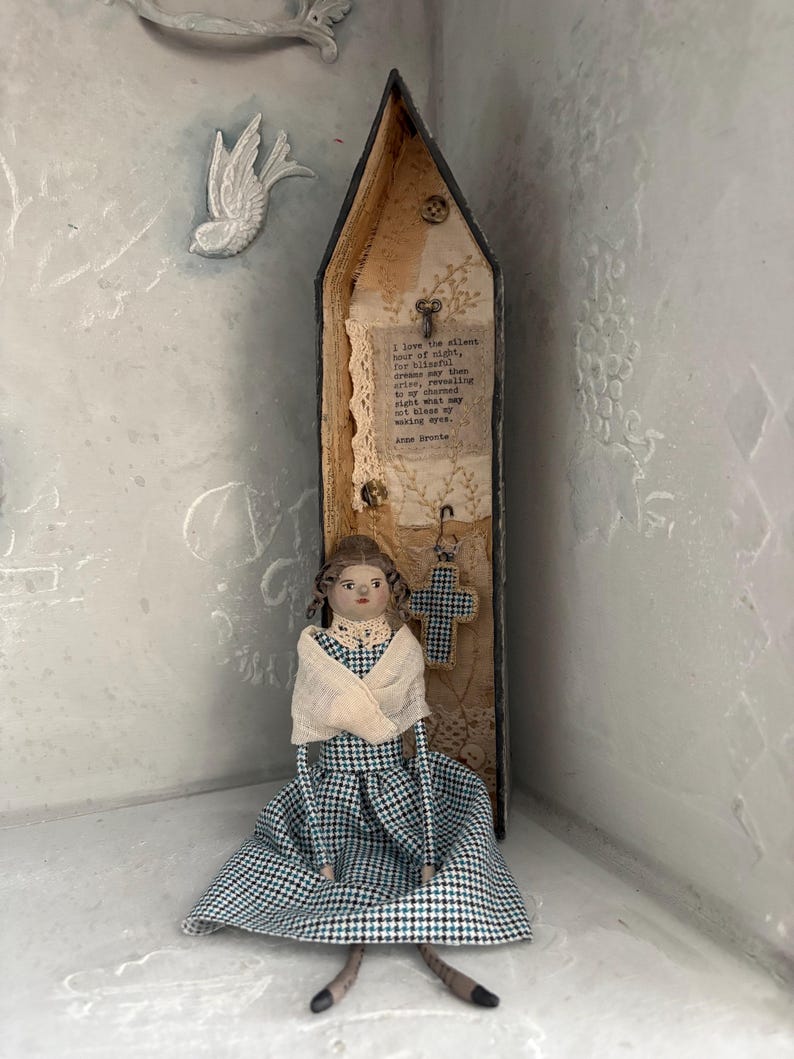 Anne Brontë Paper Mache Artist Doll in Handmade Presentation Box - Etsy UK