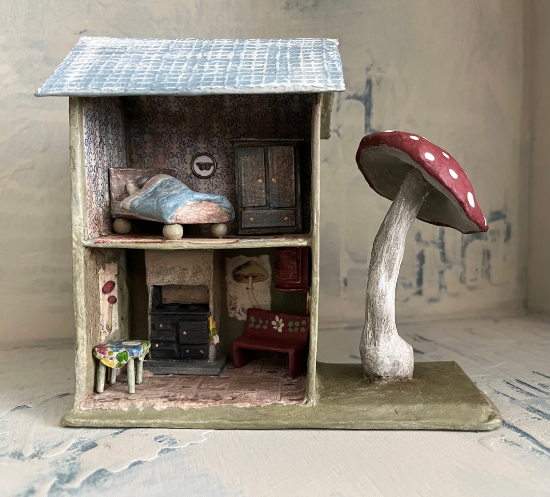 Paper Mache Miniature Mouse House on Platform With Toadstool - Etsy UK