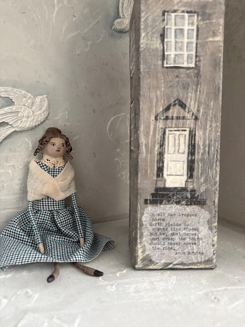 Anne Brontë Paper Mache Artist Doll in Handmade Presentation Box - Etsy UK