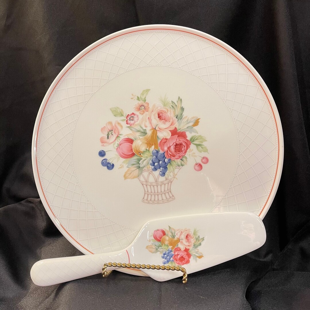 Mikasa Cake Plate and Solid Ceramic Server Set in English Bouquet - Etsy