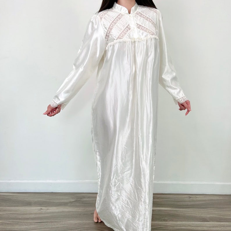Sz M Vintage ‘babizon’ Ivory White Cotton Negligee Long Sleeve Dress ...