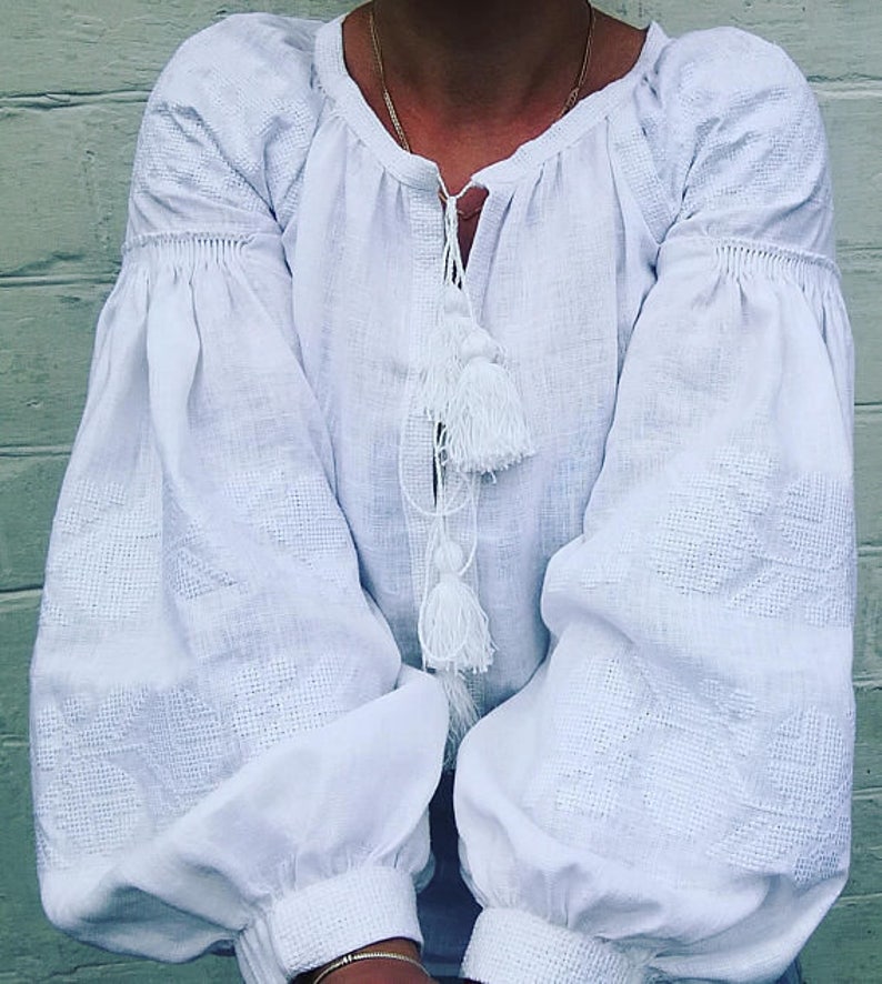 WHITE EMBROIDERY / Boho Style Ukrainian Embroidered Folk | Etsy