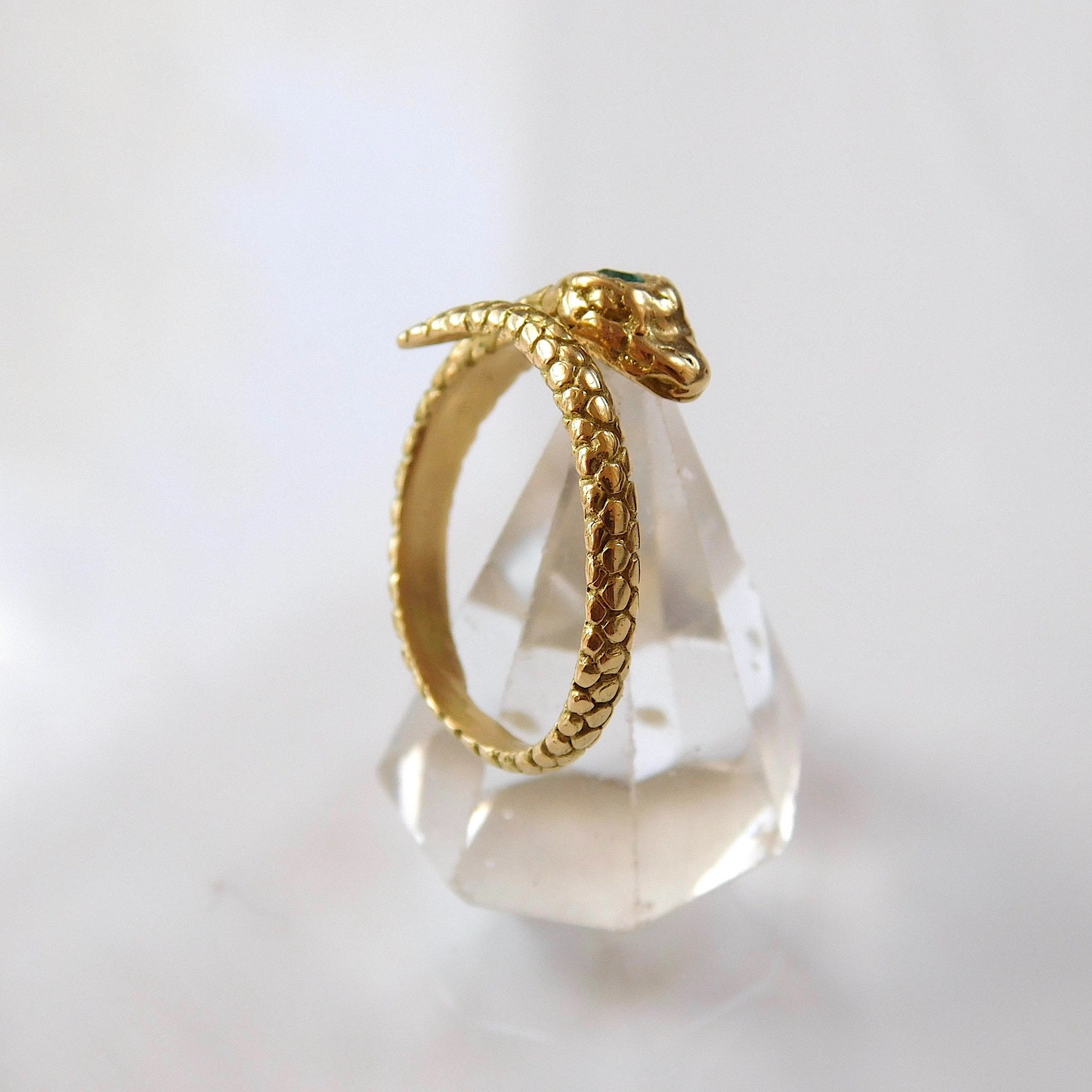 18k Solid Gold Snake Ring With Emeralds and Diamonds Gold - Etsy
