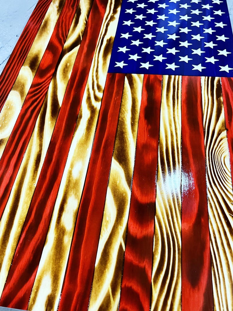 AMERICAN FLAG: Rustic United States Flag, Challenge Coin Display Flag ...
