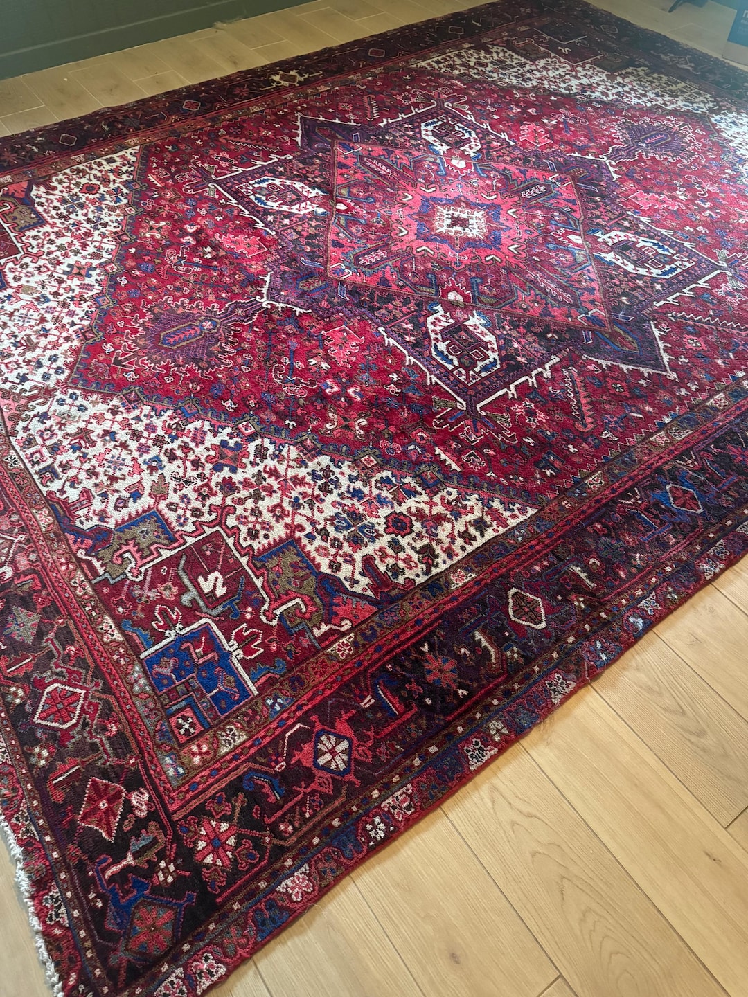 Vintage Antique Persian Turkish Hand Woven Oversized Design Heriz ...