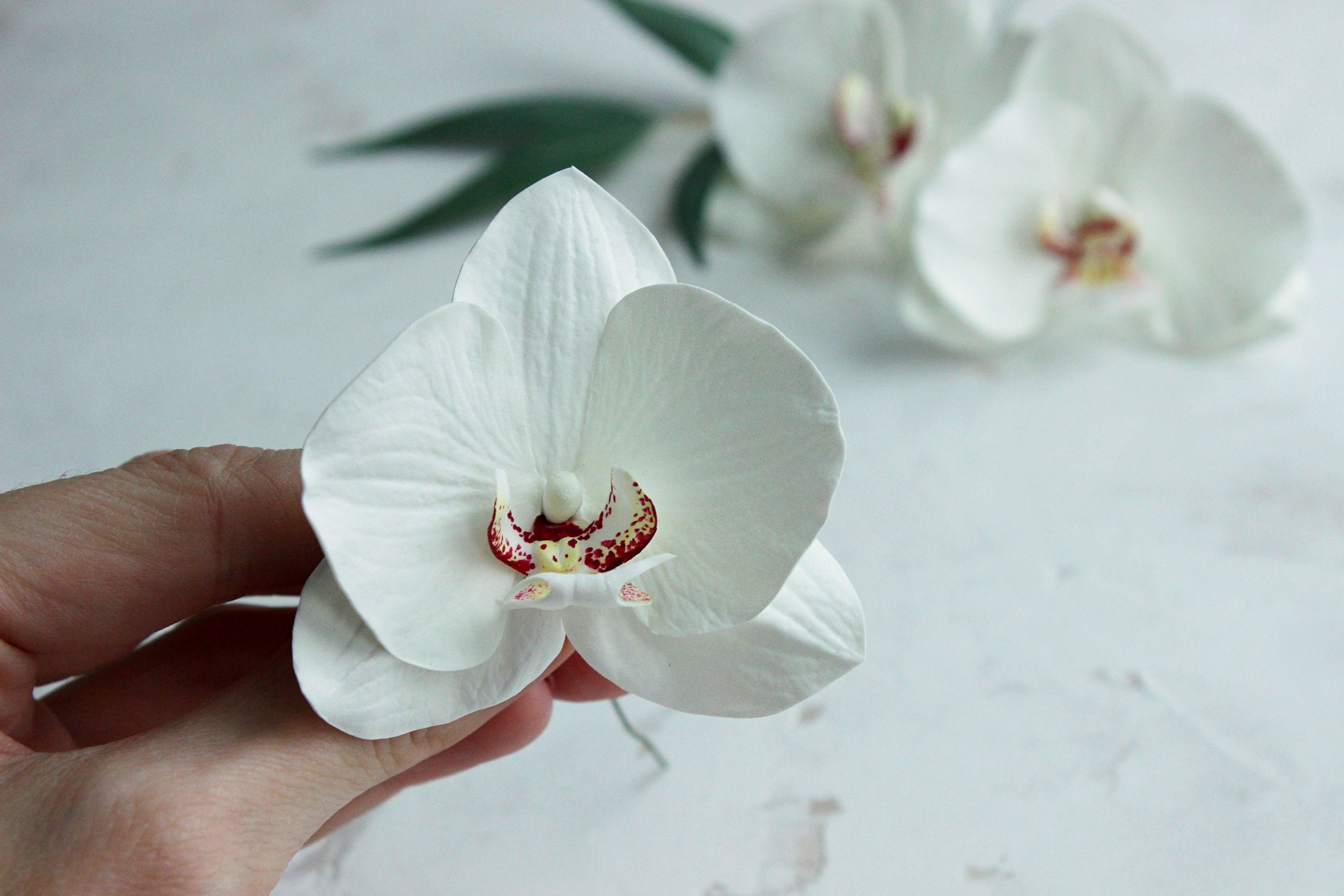 White Orchid Hair Pins Tropical Bridal Hair Piece Beach - Etsy