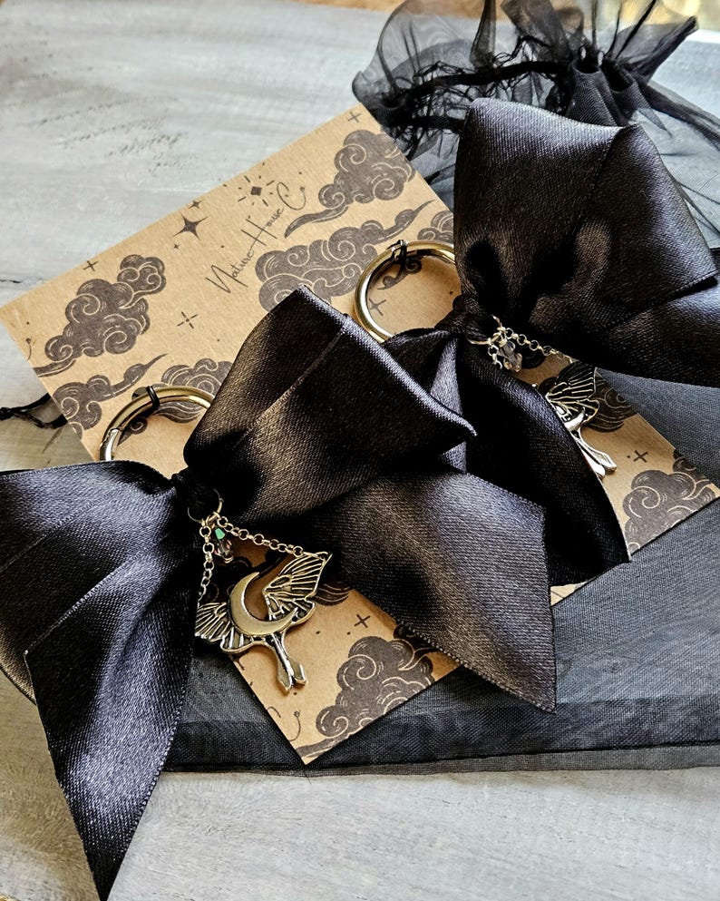 Luna Moth Black Bow Boot Charms - Etsy