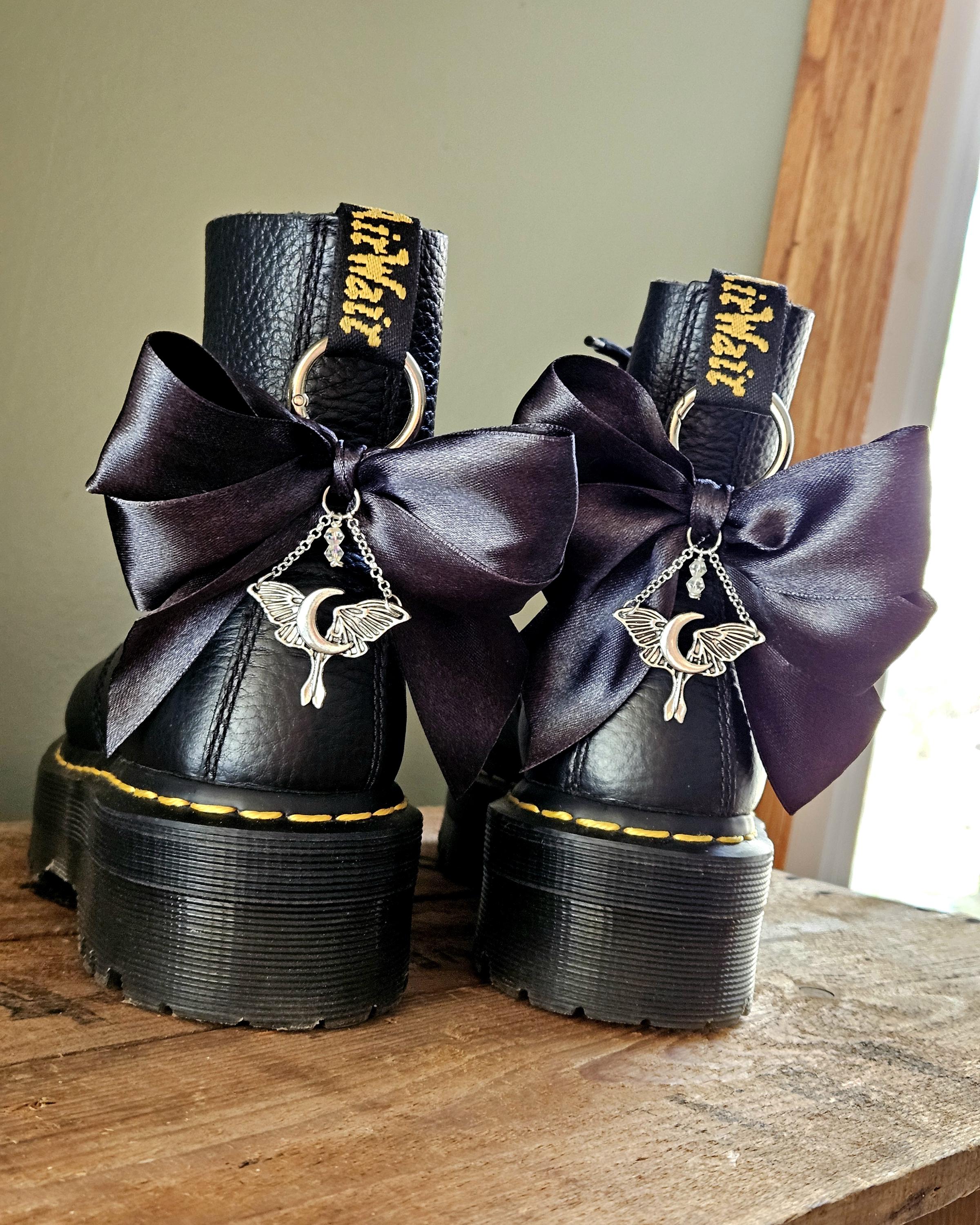 Luna Moth Black Bow Boot Charms - Etsy