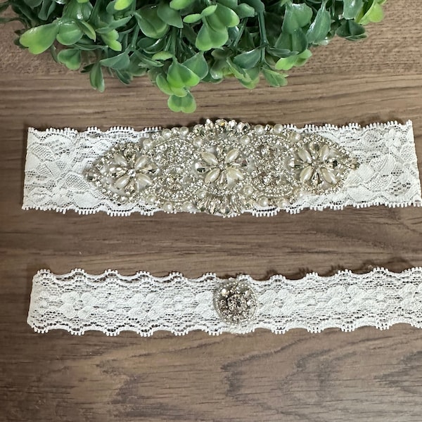Garter - Etsy