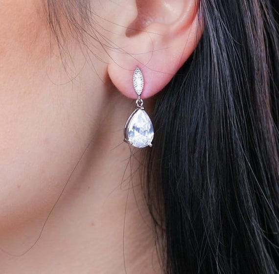Teardrop Bridal Earrings Crystal Earrings Wedding Earrings Bridal Jewelry Bridesmaids Earrings Crystal Tea Drop Earrings Etsy
