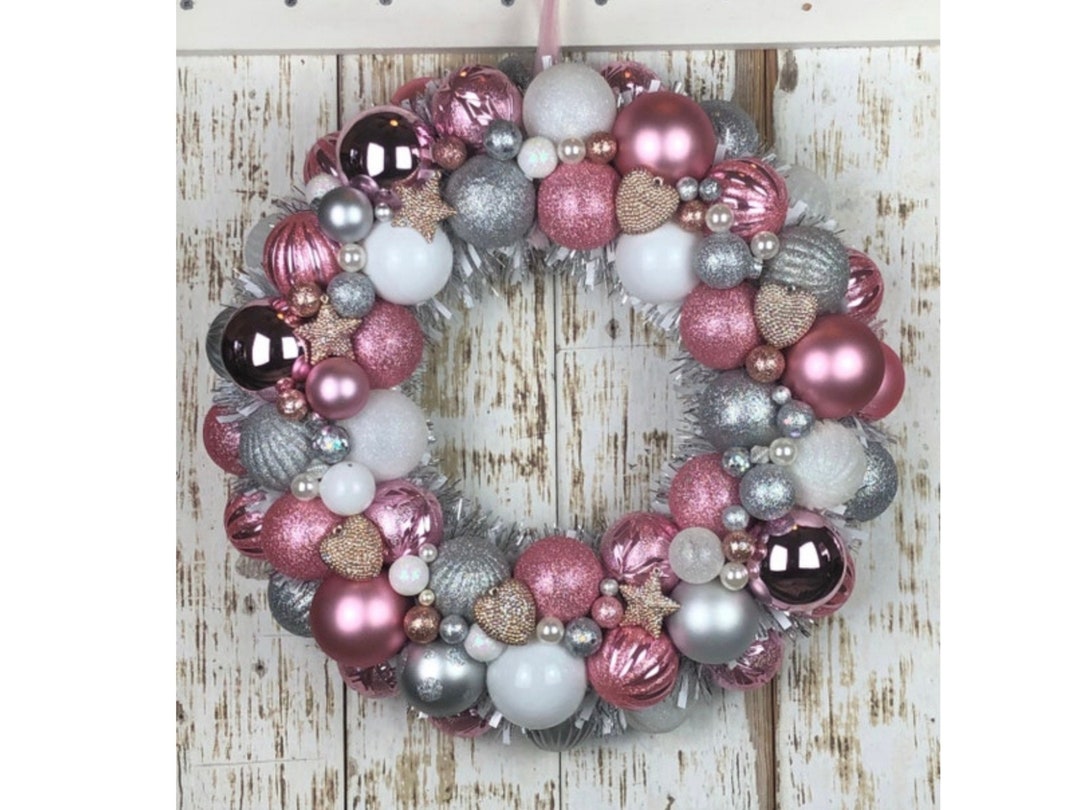 Pink Valentine Ornament Wreath, Festive Pink Christmas Decor, Gift ...