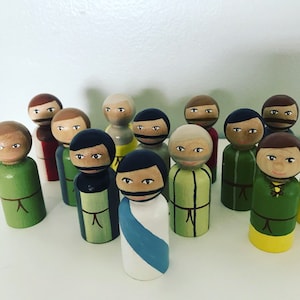 Jesus and 12 Apostles - Etsy