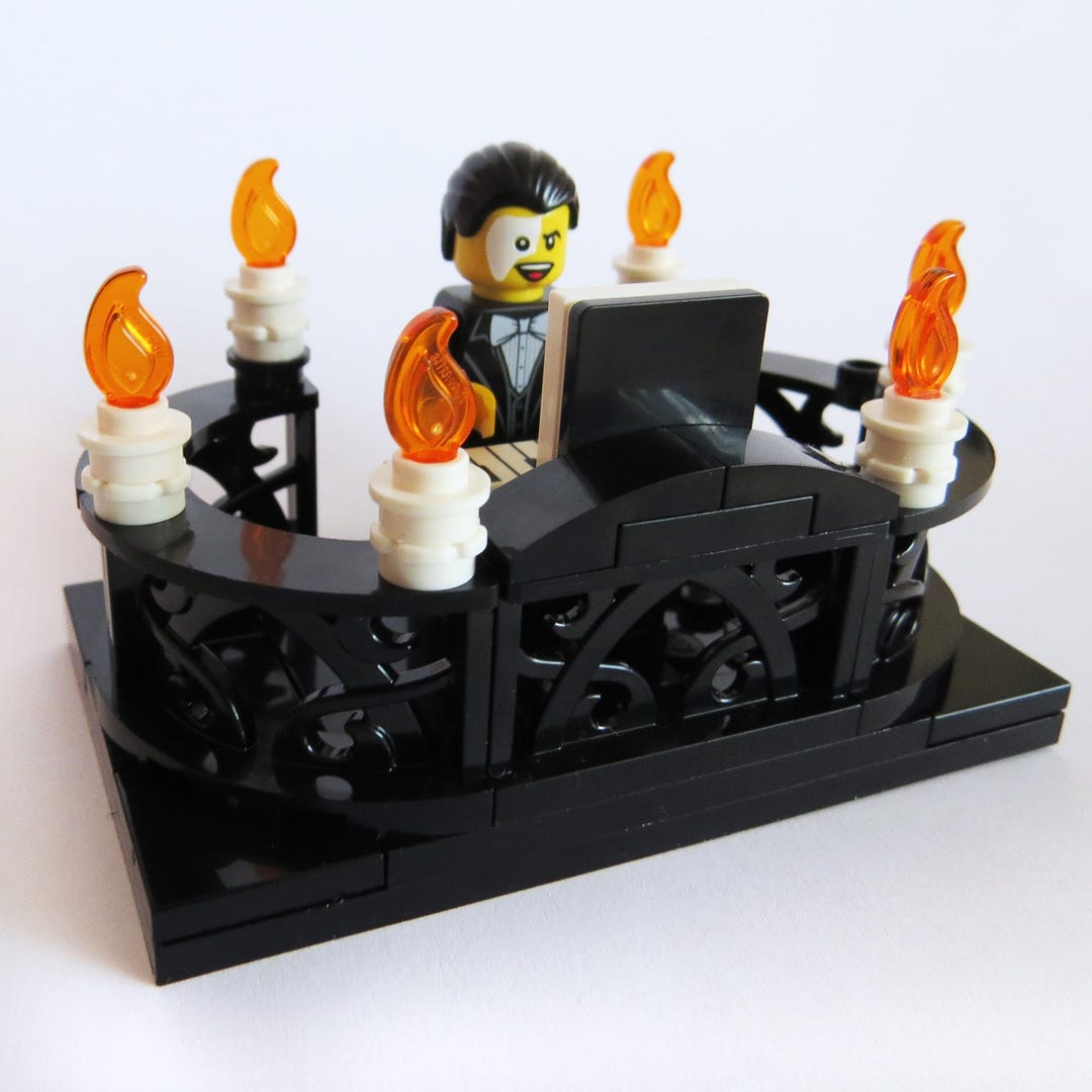 PREORDER Phantom of the Opera Piano Organ Lego Set With Minifigure ...