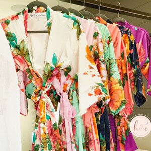 Sale Bridesmaid Robes, Set of 8 Robes, Floral Robes, Bridesmaid Gift ...