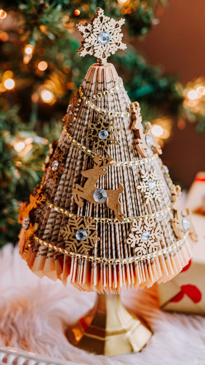 Repurposed Book Christmas Tree - Deer and Snowflakes - Silver and Gold ...