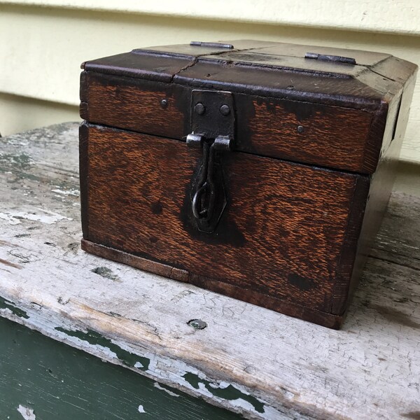 Antique Wooden Box - Etsy