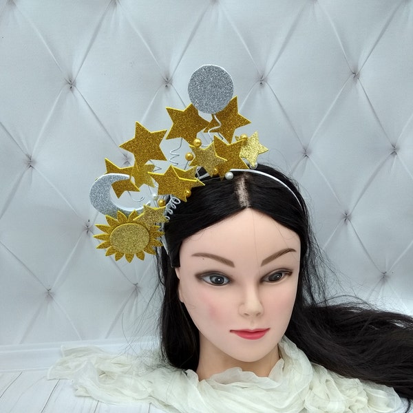 Crown Fascinator - Etsy