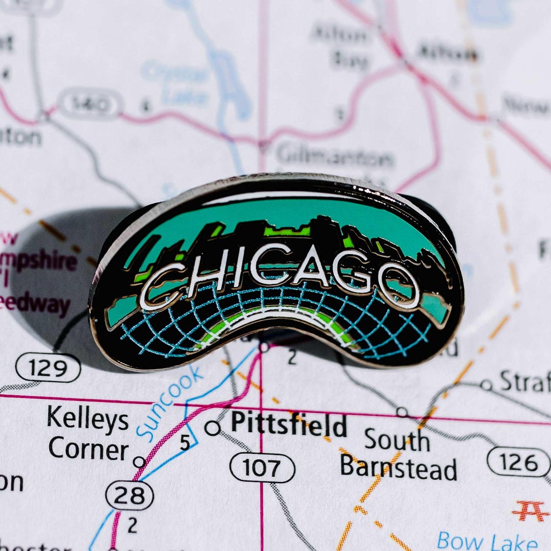 Chicago Enamel Pin - Etsy