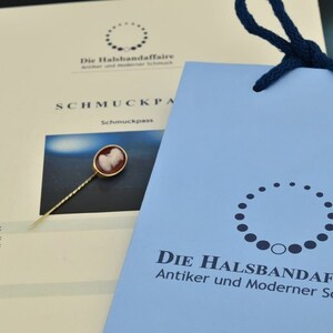 Historical Lapel Pin in Gold 585 With Agate Cameo With Antique Warrior ...