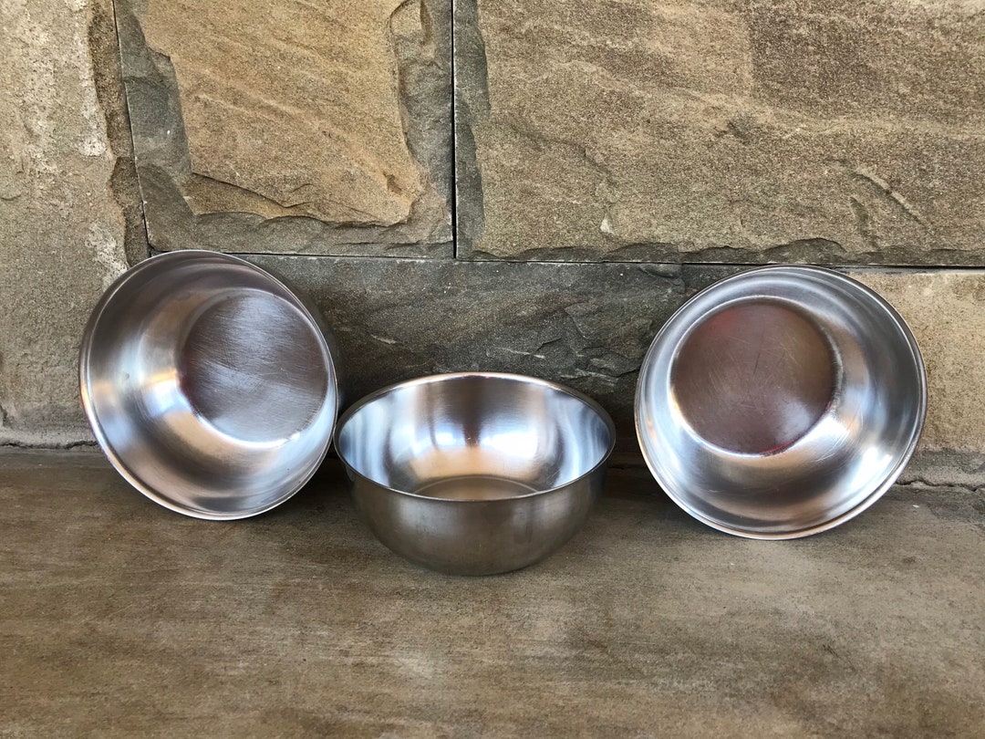 Set of 3 Vintage Small Metal Plates, Silver Plates, Stainless Metal ...
