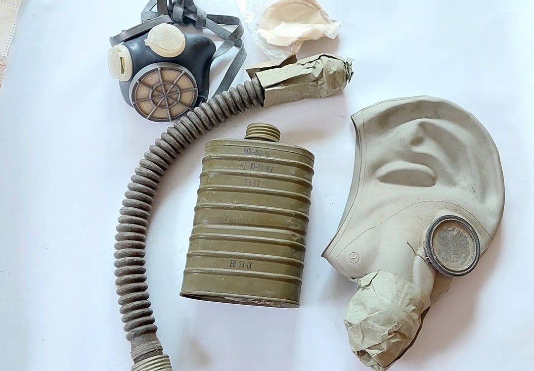 Military Gas Mask,vintage Rubber Gas Mask,2,m59,bulgarian Gas Mask ...