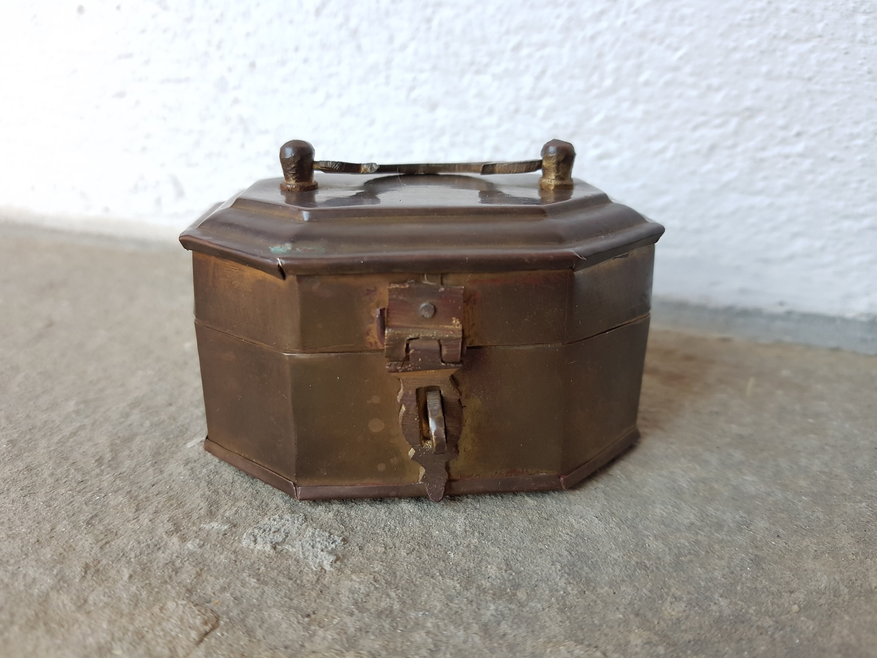 Copper Box hand Made Box metal Box Lion Retro Pill Box - Etsy