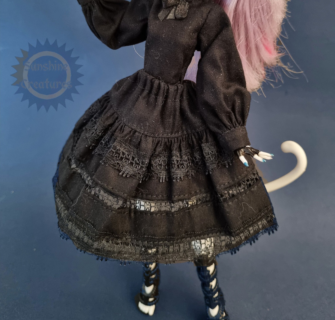 Black Petticoat Skirt With Lace - Monster, Ever After, OMG, Rainbow ...