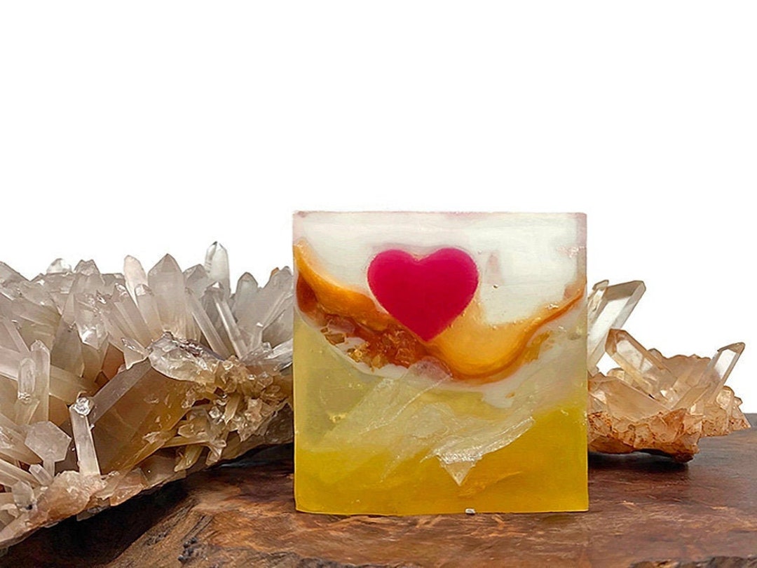 Sweetheart - Artisan Made Hand / Bath Bar Soap ( Cranberry Fig ...