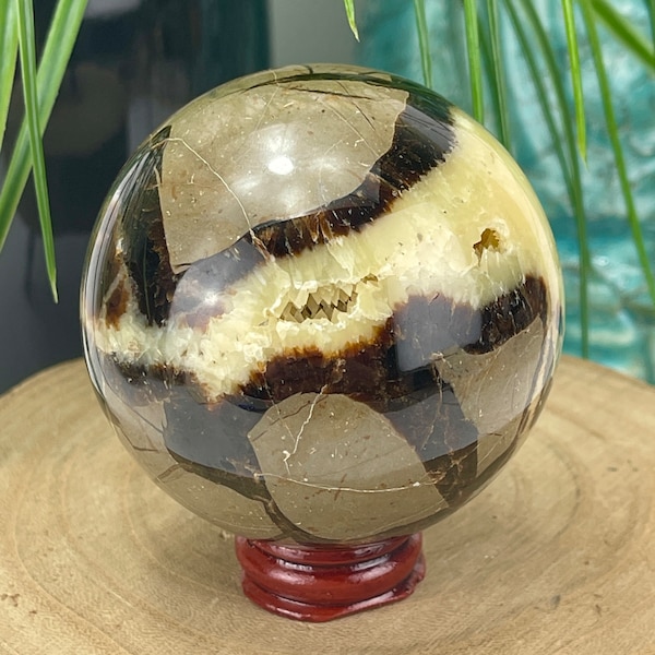 Dragonstone Crystal - Etsy