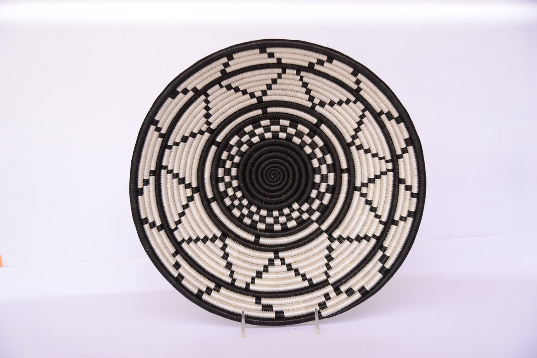 Handwoven African Wall Basket: Black & White Sisal, Rwanda Art - Etsy