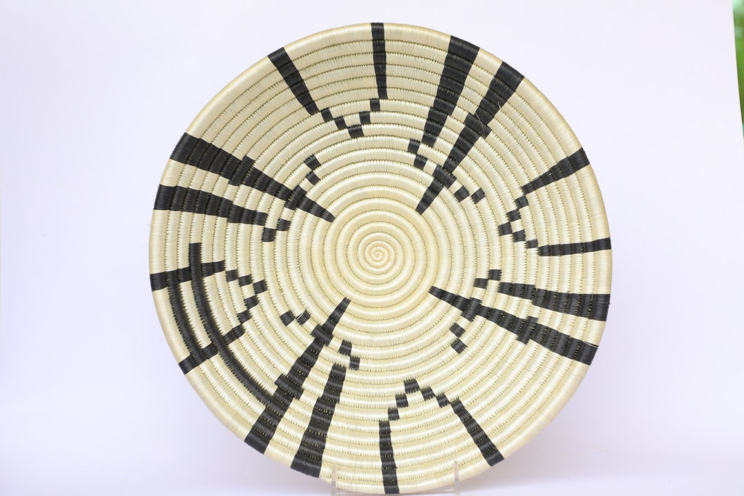 Kafeke Large African Wall Basket, 12" African Woven Basket, Rwanda ...