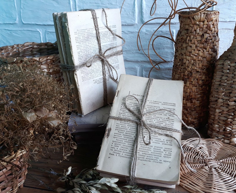 Vintage Old Books Bundle Altered Books Upcycled Vintage - Etsy